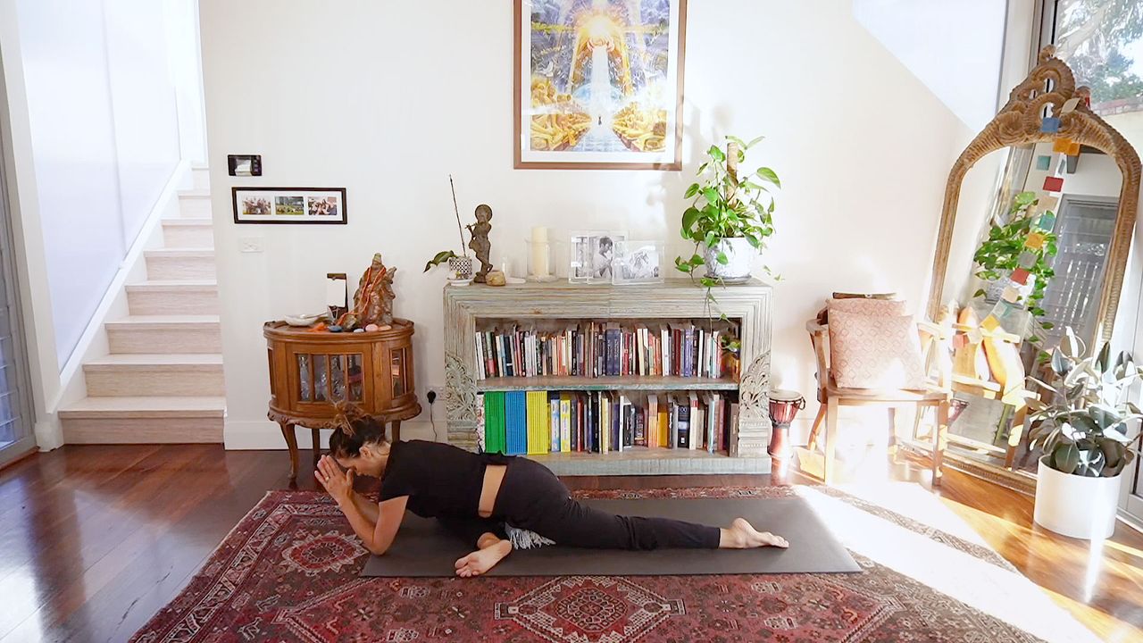 Restorative Flow | Glo