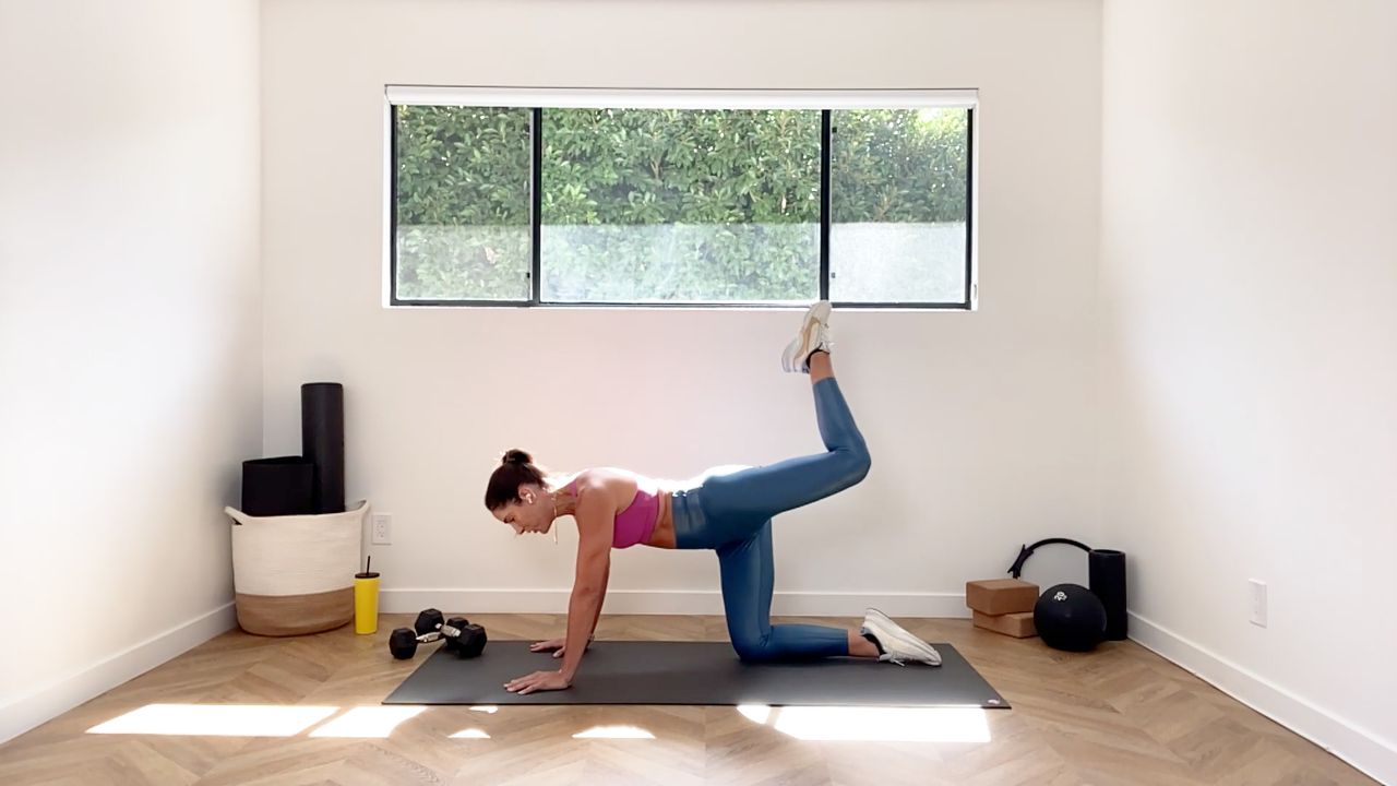 Jeni DelPozo - Take Classes with Jeni DelPozo | Glo