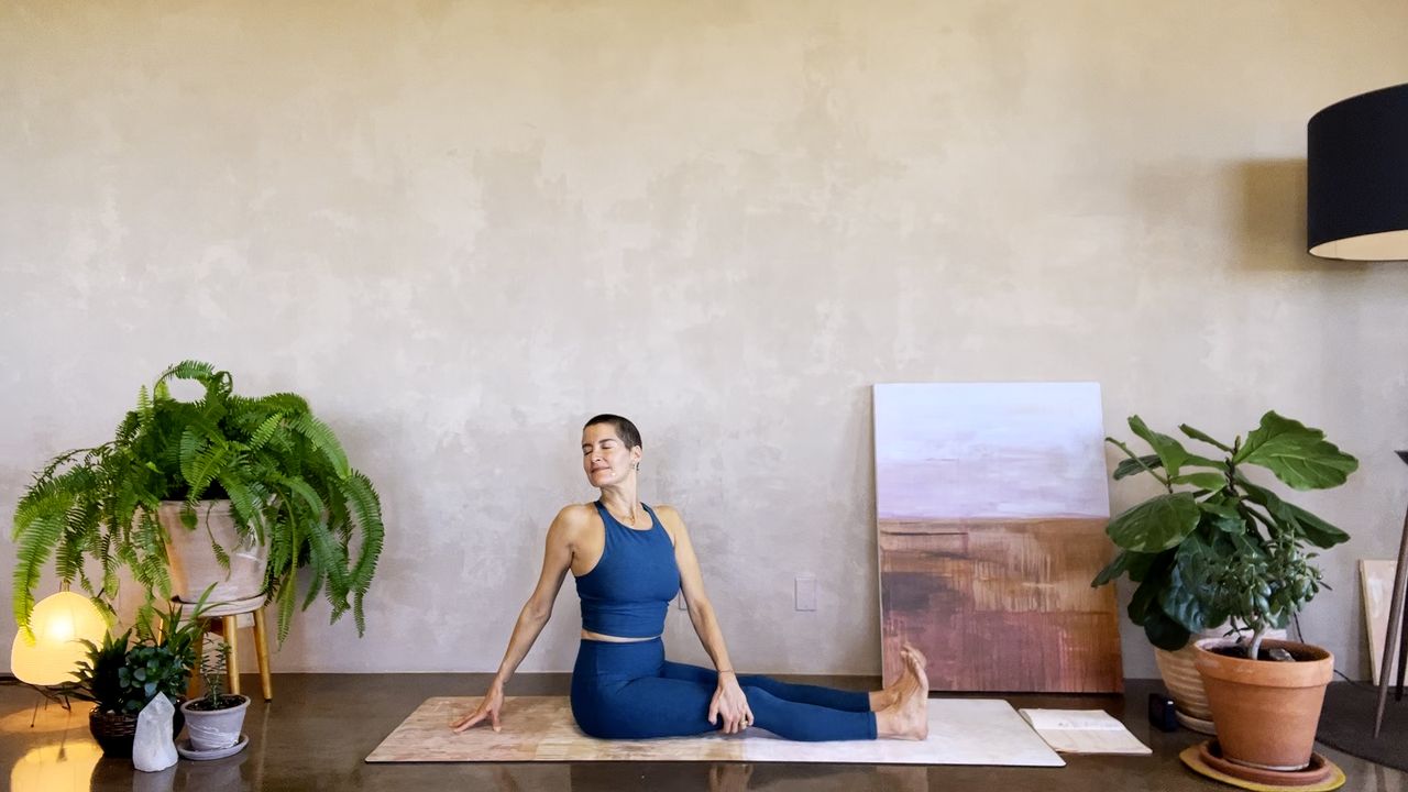 Hatha Yoga Styles - Online Hatha Yoga Flow & Sequences | Glo