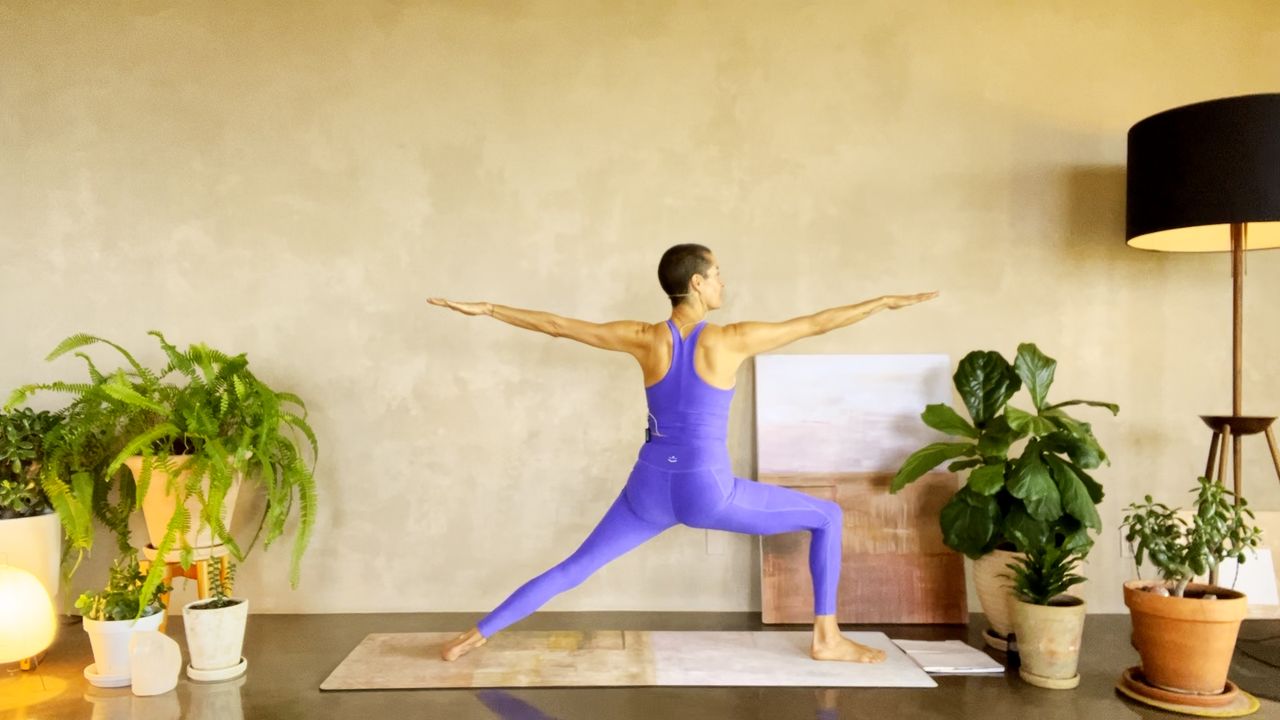 Hatha Yoga Styles - Online Hatha Yoga Flow & Sequences | Glo
